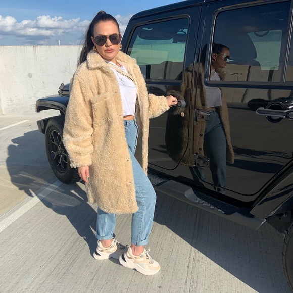 Missguided | Jackets & Coats | Missguided Cream Shacket Teddy | Poshmark